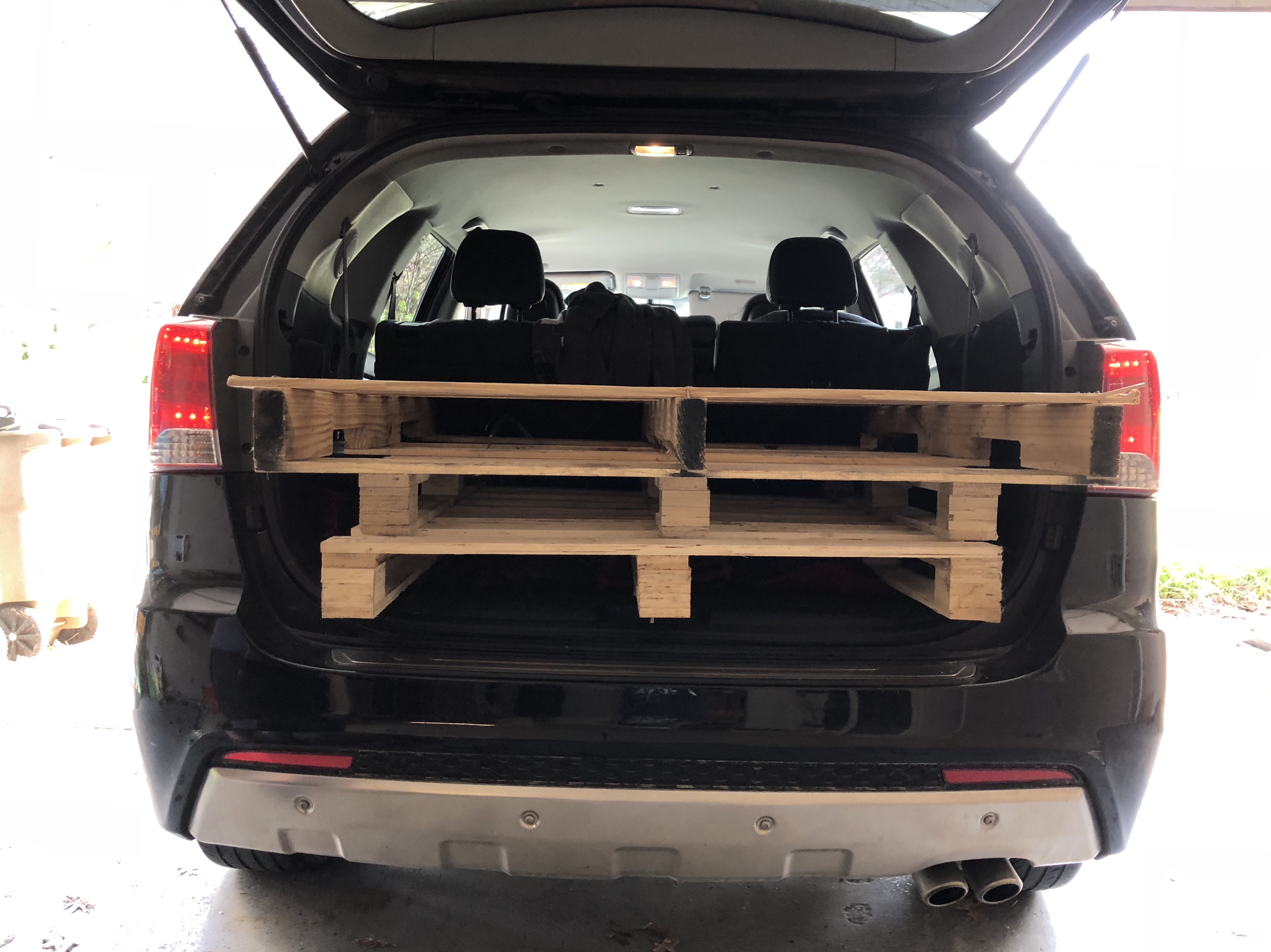 A DIY Theater Stage for a Toy Room | SharSum Paint