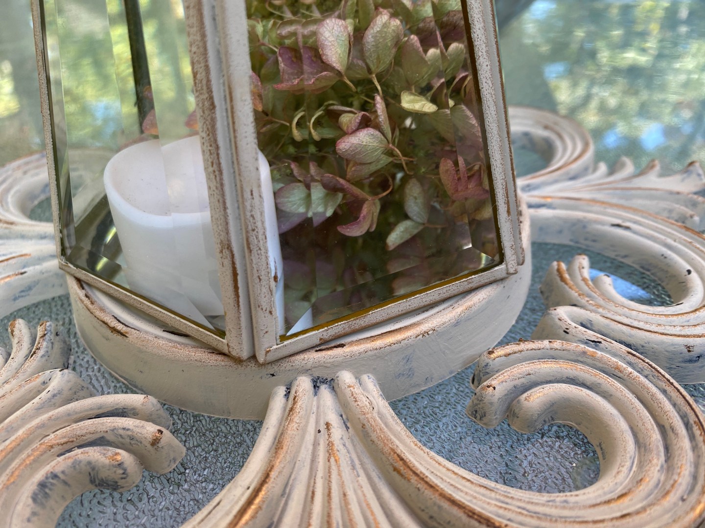 Beautiful Lanterns from Light Covers from the 80s | SharSum Paint