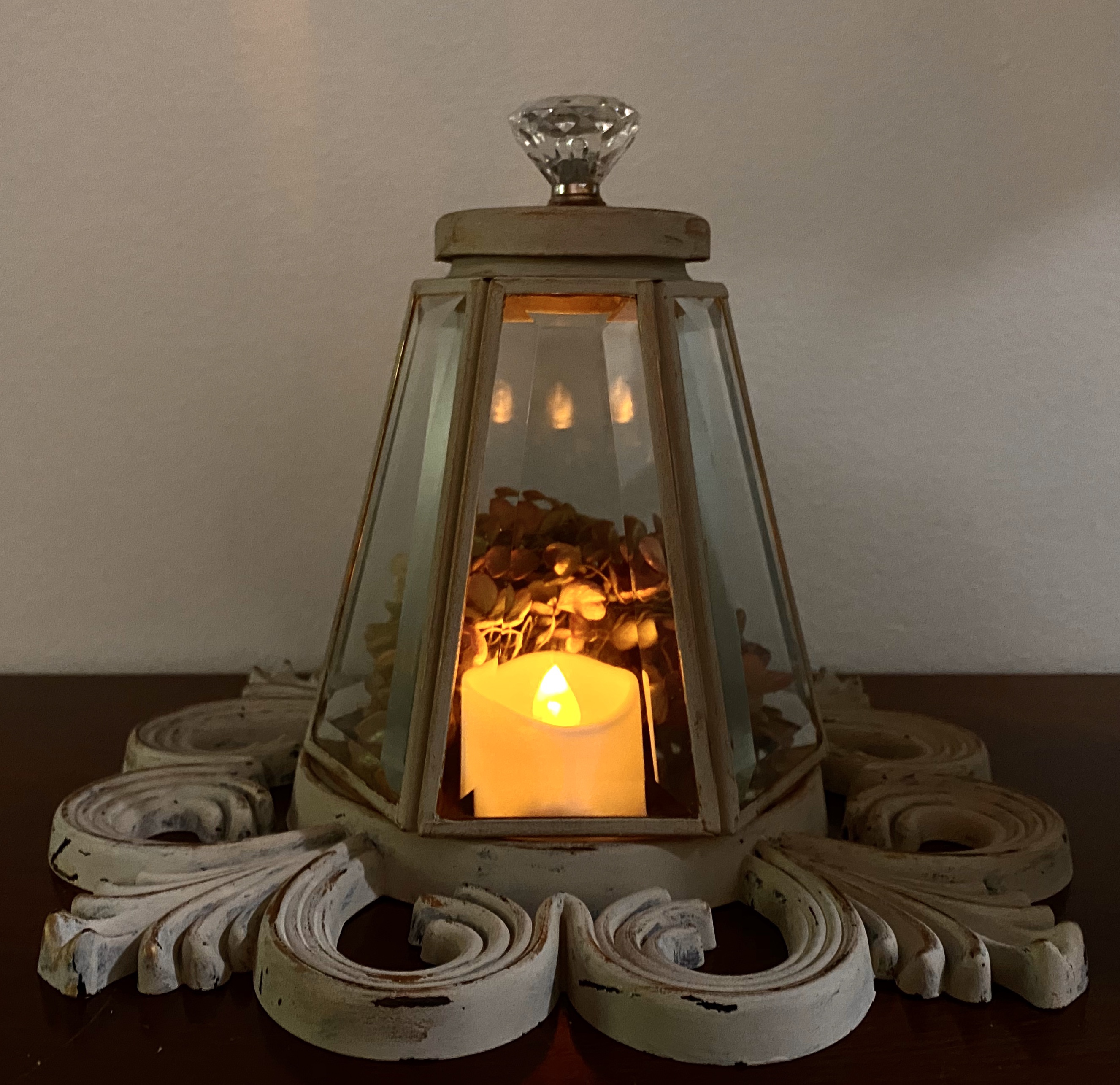 Beautiful Lanterns from Light Covers from the 80s | SharSum Paint